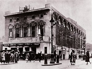 ROB WILTON THEATRICALIA - Old Vic Programmes 1928-1934